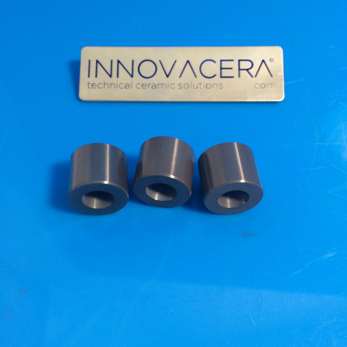 Silicon Nitride Ceramic Rollers For Wire Guides | INNOVACERA