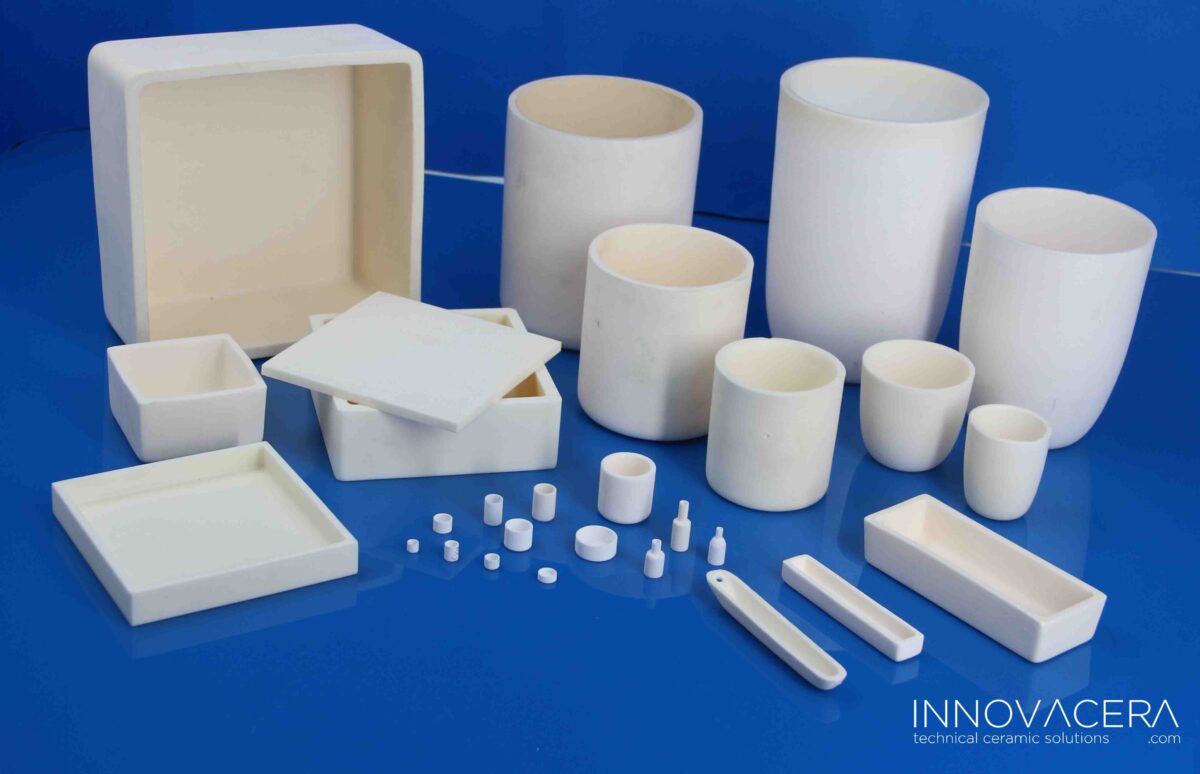 The difference between boron nitride crucible and alumina crucible ...